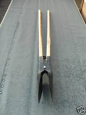 double digger post hole shovels – Gwyn Jones